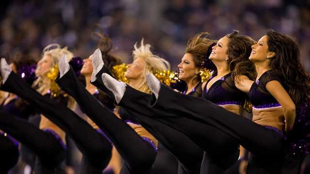 Ravens cheerleaders in photos