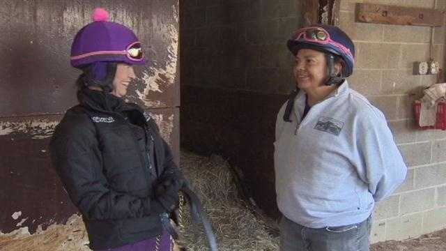 Retired female jockeys hope for history-maker
