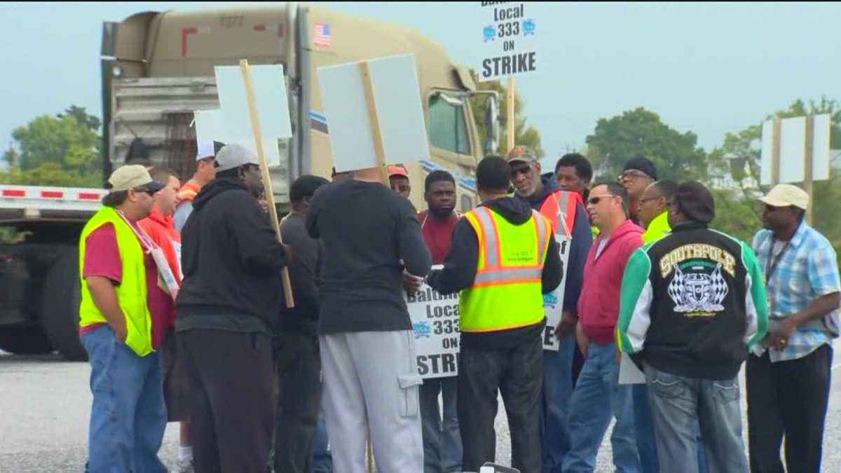 Longshoremen go on strike at Port of Baltimore