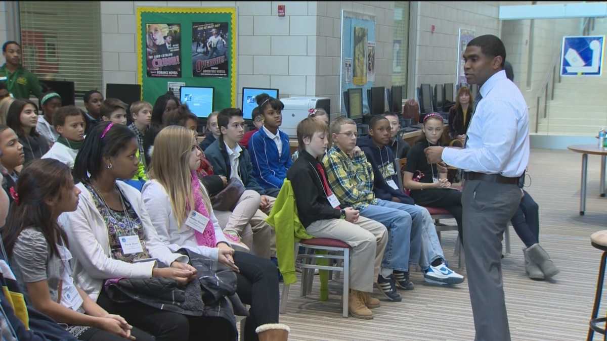 Superintendent holds student town hall meeting