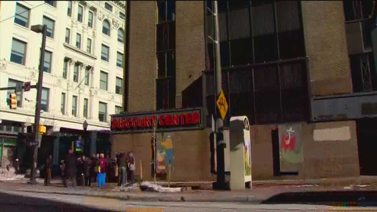 Protesters seek to preserve Read's Drug Store