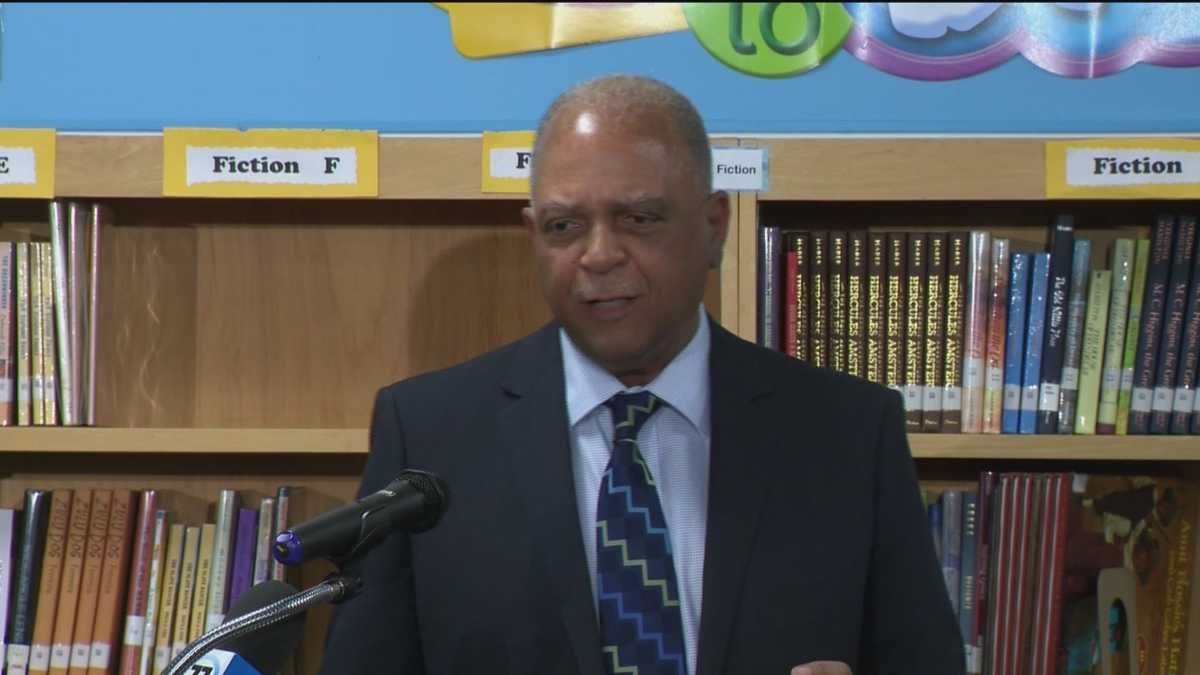 It's official: City school leaders pick next CEO