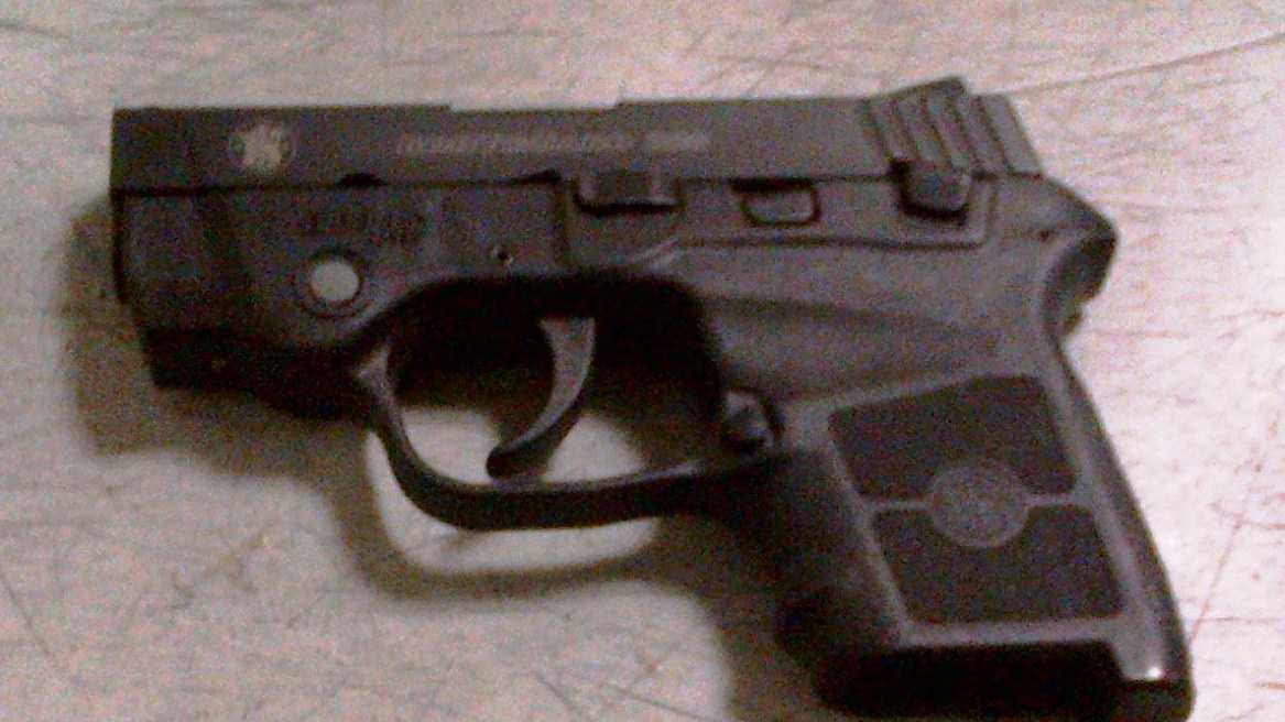 TSA: Man with gun in carry-on arrested at BWI