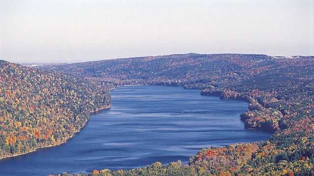 25 things you didn't know about Sarah Caldwell