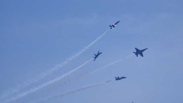 u local: Blue Angels fly over Baltimore
