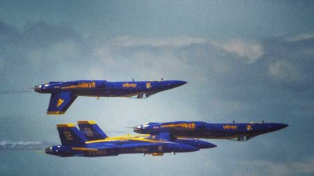 u local: Blue Angels fly over Baltimore