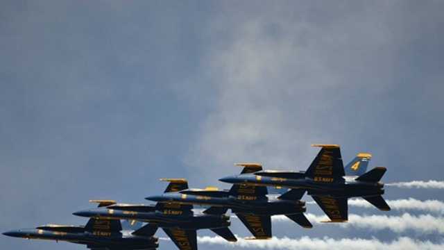 u local: Blue Angels fly over Baltimore