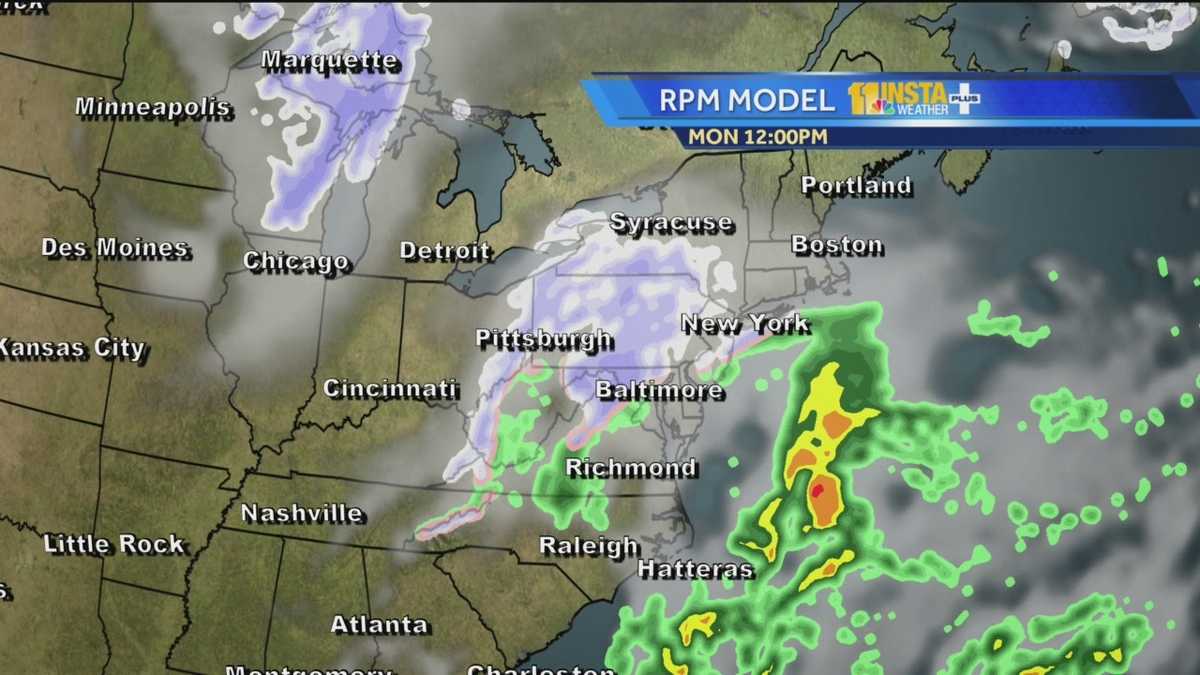 Hour-by-Hour snowfall forecast maps