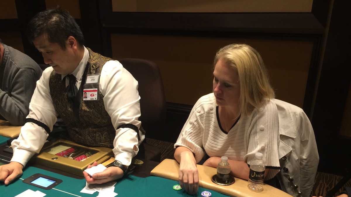 Images: World Series of Poker stops at Horseshoe Casino