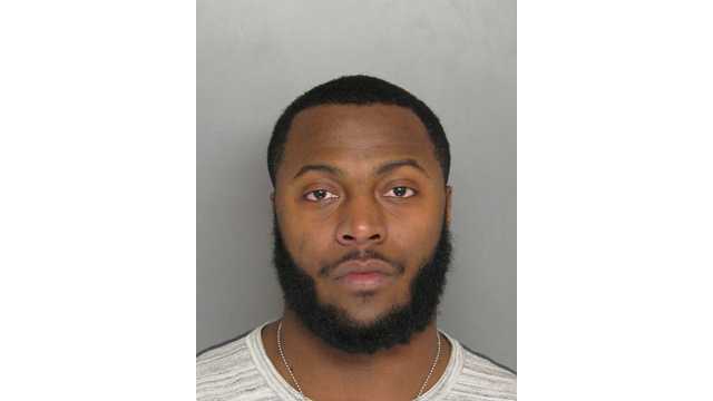 Bernard Pierce gets probation in DUI case