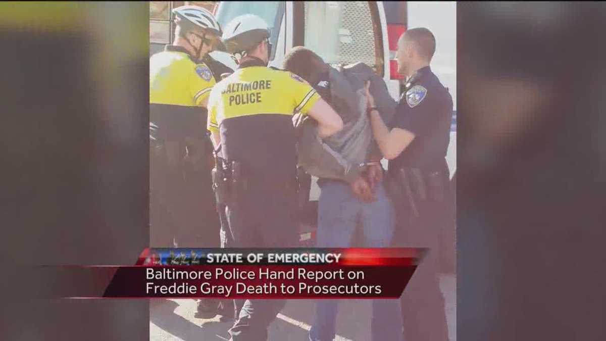 98 officers hurt, police say; Gray case goes to state's attorney