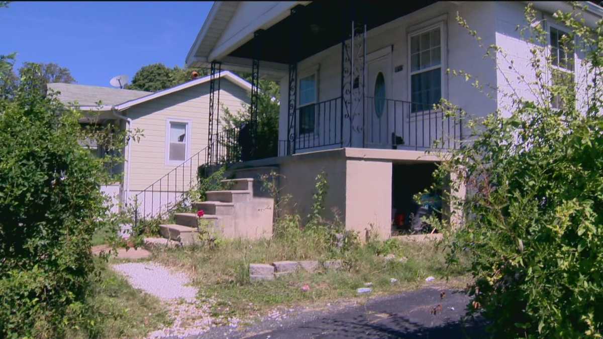 City residents say police raided wrong home