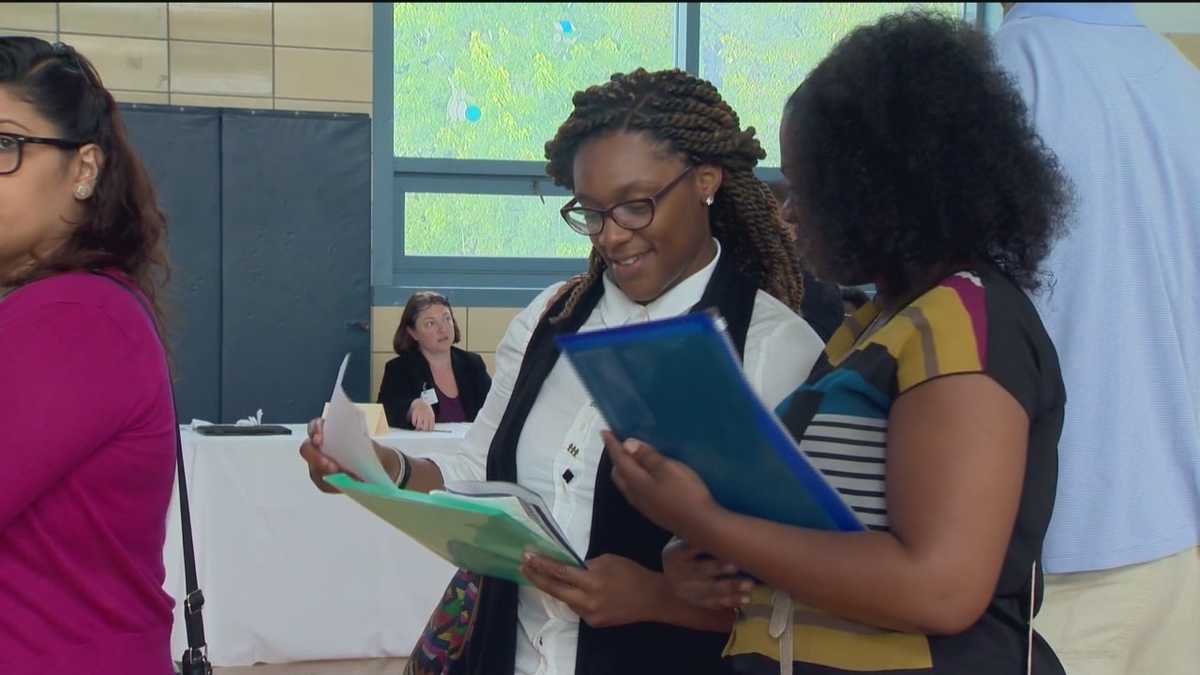 Hundreds of Baltimore teachers looking for jobs