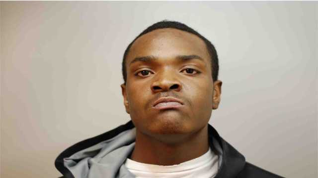 Police: Annapolis teen surrenders in shooting