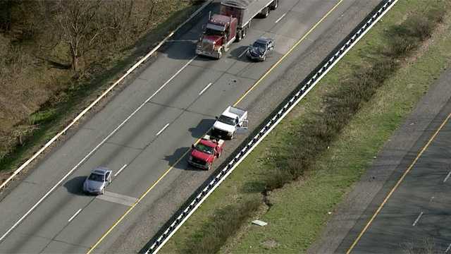 Crash, brush fire jams traffic on I-83 north