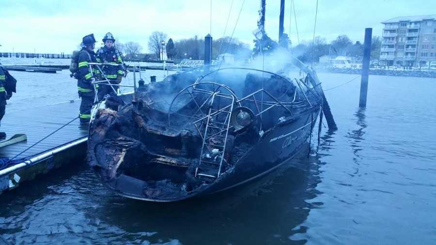 IMAGES: Havre de Grace sailboat fire