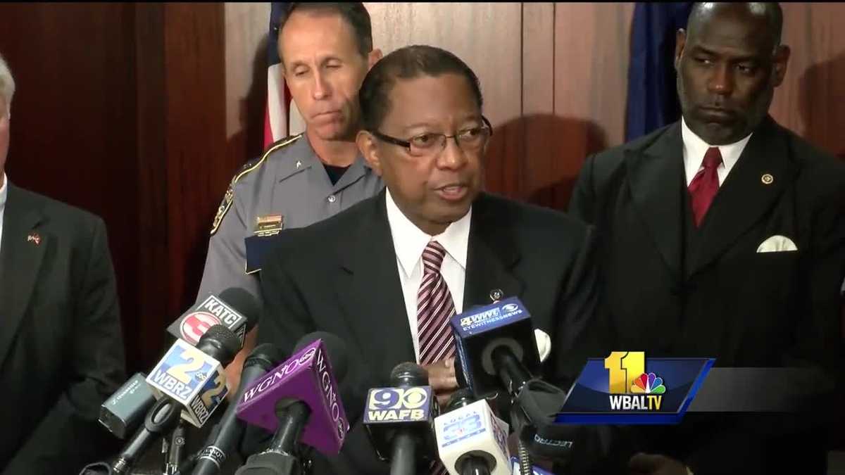 Baltimore mayor offers support to Baton Rouge