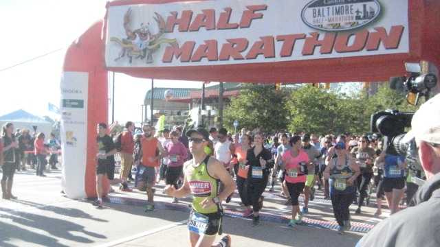 Photos: 2016 Baltimore Half Marathon start (Wave 3)