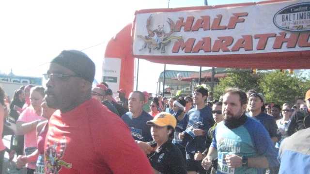 Photos: 2016 Baltimore Half Marathon start (Wave 3)