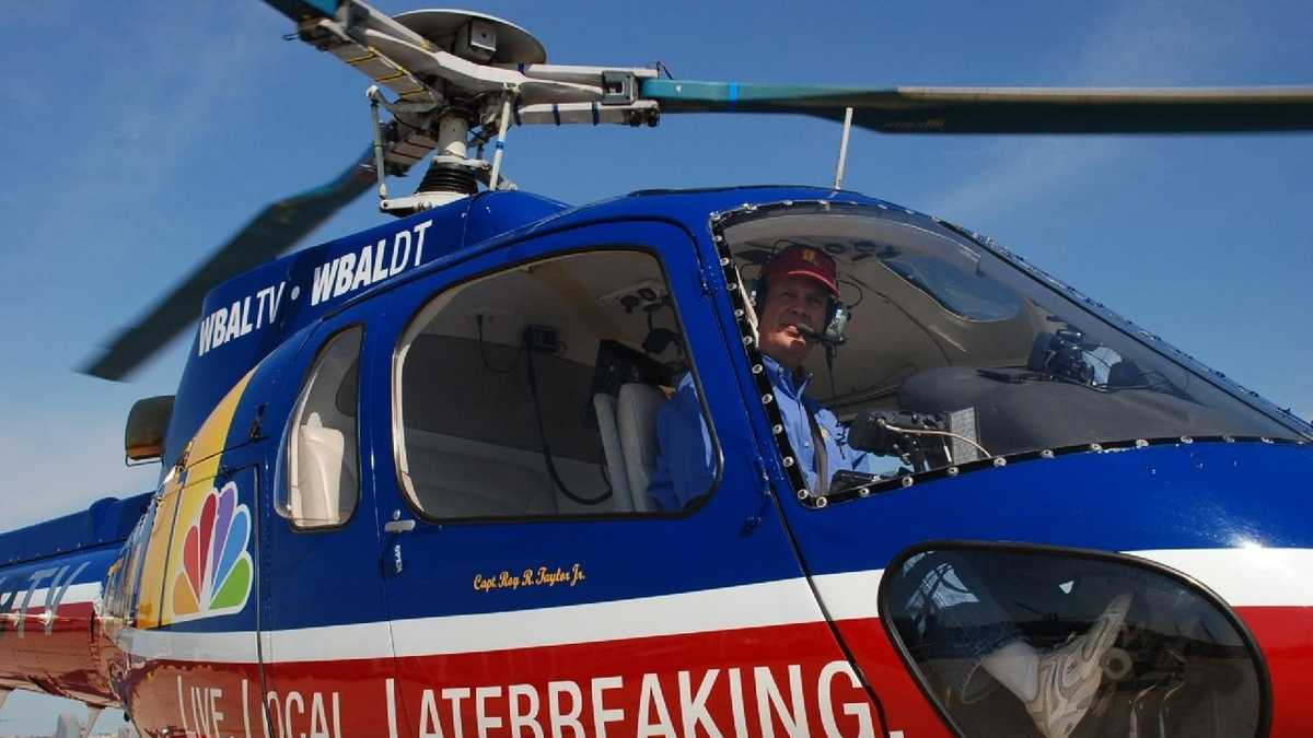 Tour SkyTeam 11, WBAL-TV's news helicopter