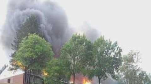 Lightning strike destroys elementary school