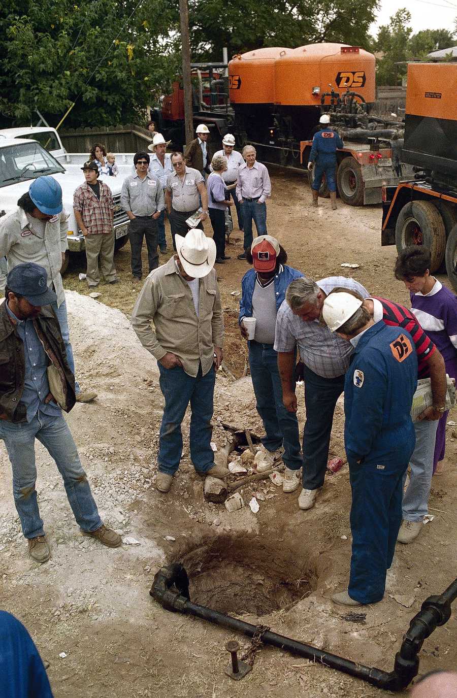 Remember this? 25 years ago Baby Jessica fell into well