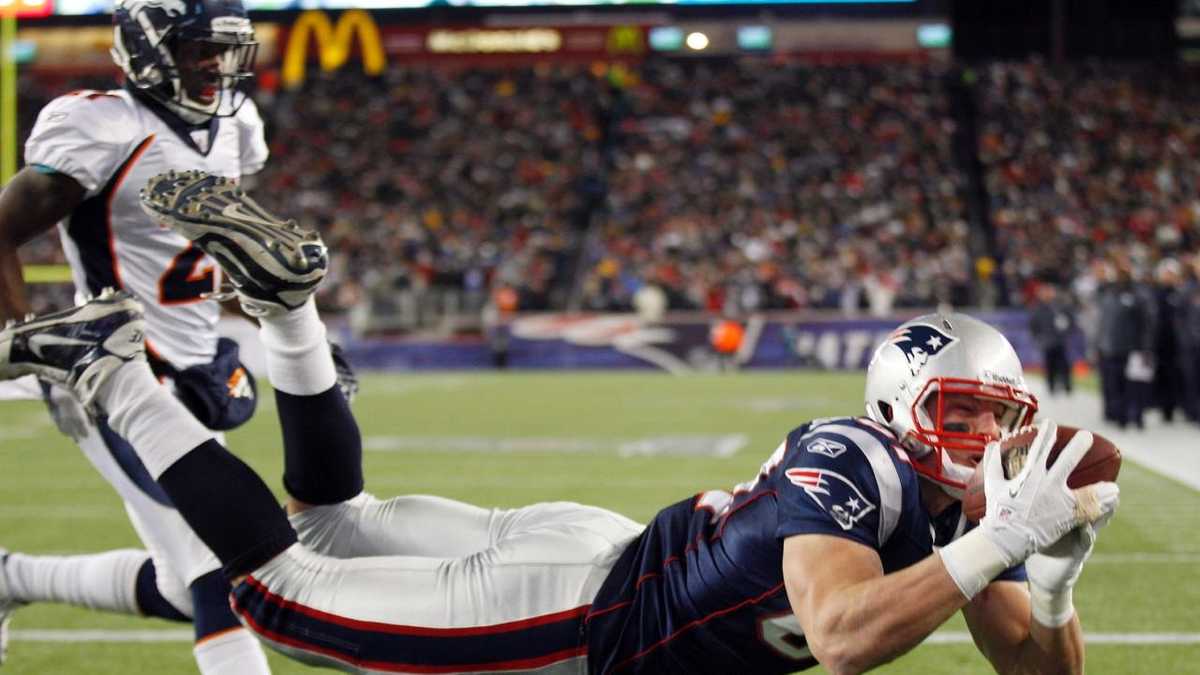 Things You Don't Know About Gronk