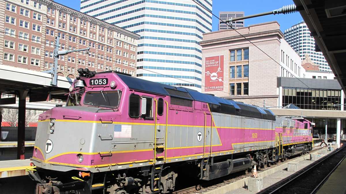 MBTA reporting commuter rail delays