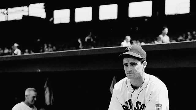 Photos: Bobby Doerr through the years