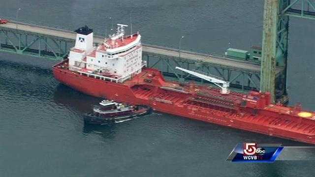 Images: Tanker hits bridge