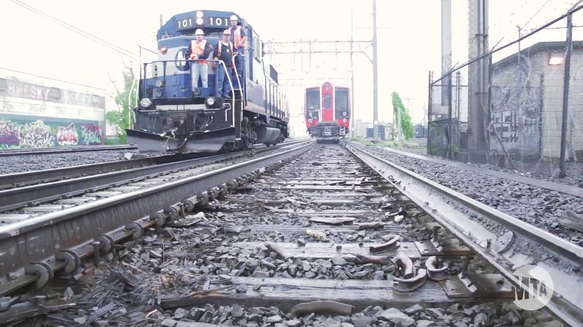 Photos: Connecticut commuter trains collide