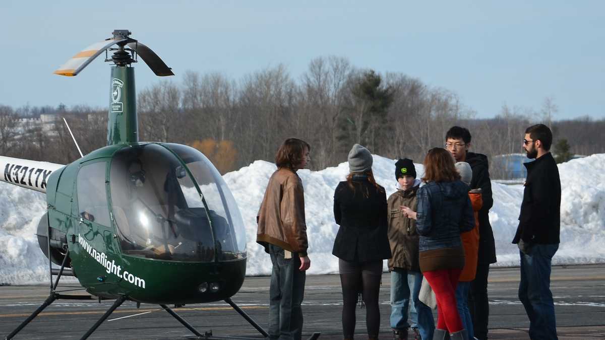 High school senior leaves graduation in helicopter