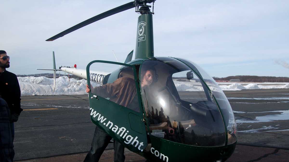 High school senior leaves graduation in helicopter