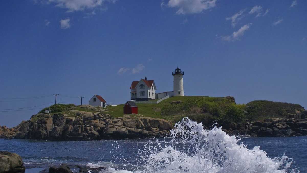 Facebook fans name New England's top beaches