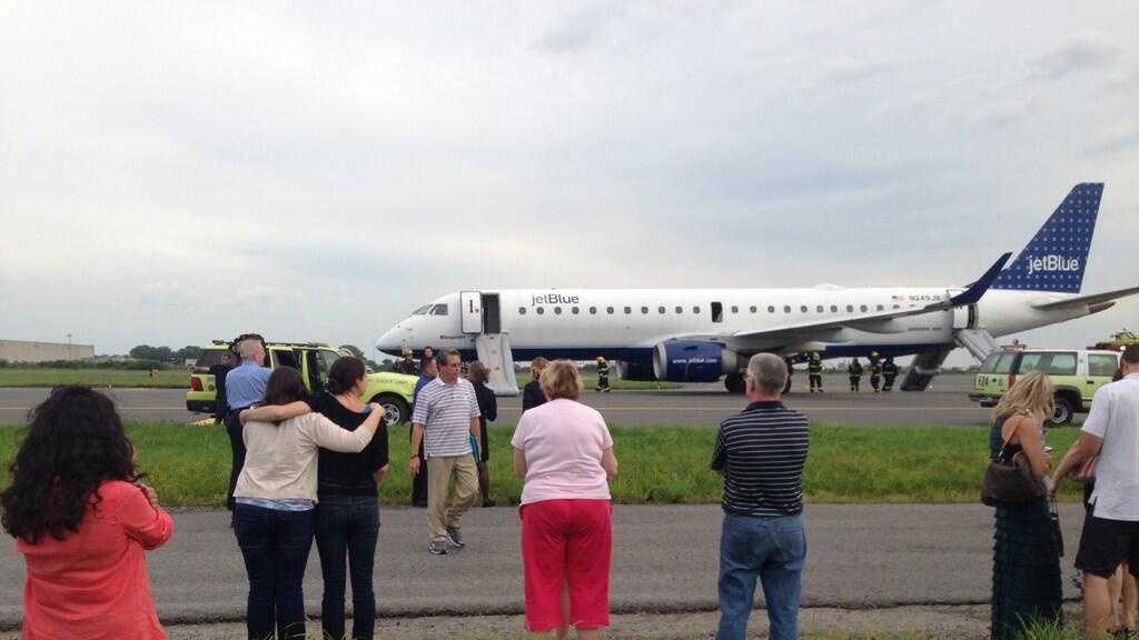 Photos: JetBlue flight from Boston makes emergency landing
