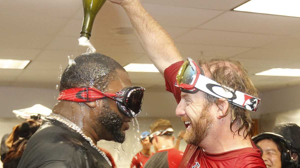 Goggles on: Sox celebration photos