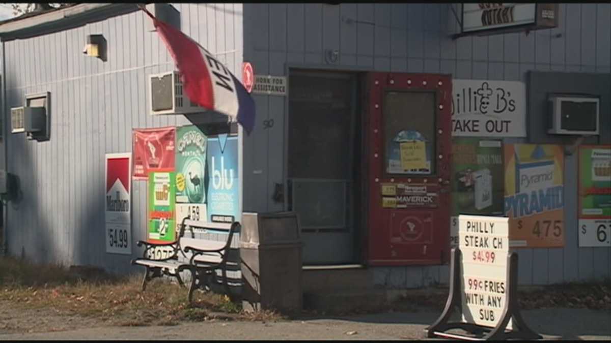 Clerk Stops Robber With Pepper Spray