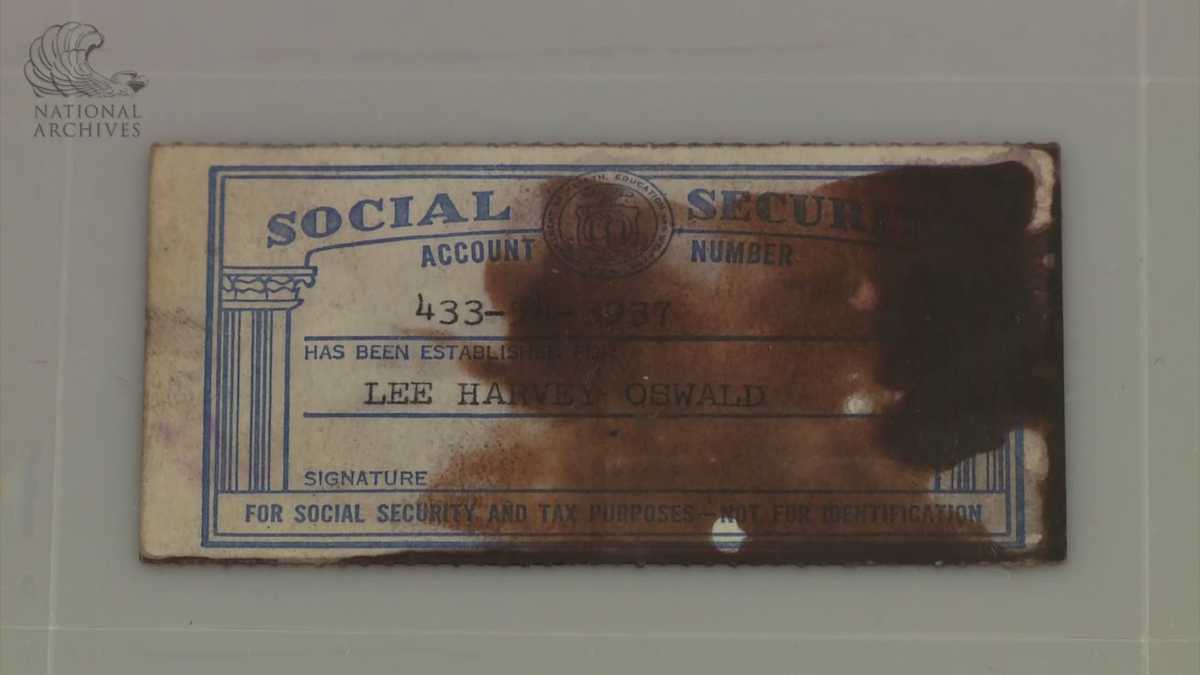 JFK Photos: Inside an assassin's wallet