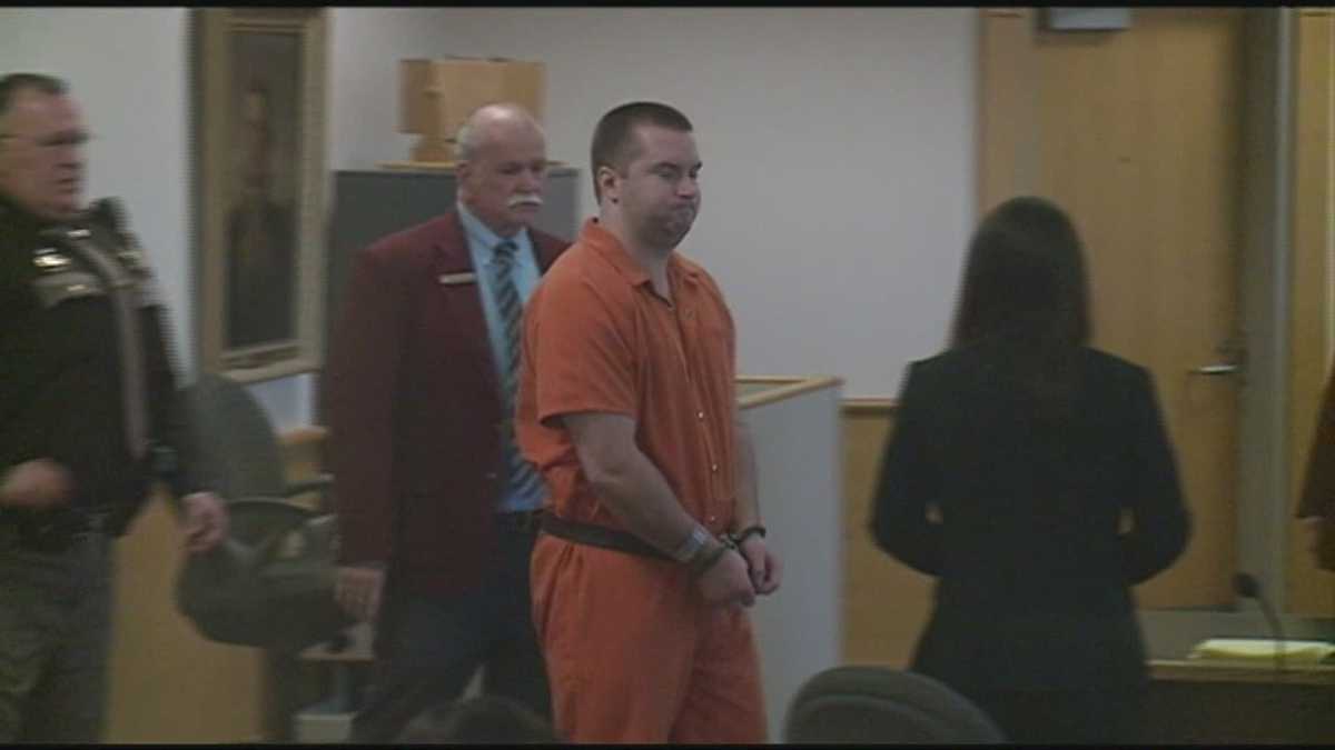 Man sentenced for fatal punch in bar brawl