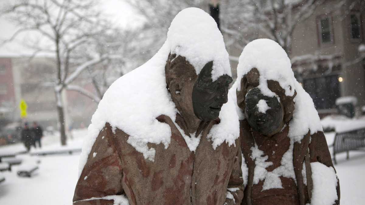 Photos: Boston snow scenes