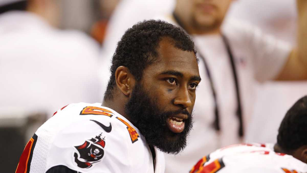Revis agrees to contract terms with Patriots
