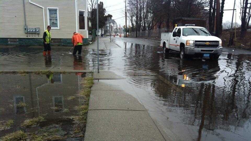 Photos: Torrential rain floods roads, strands drivers