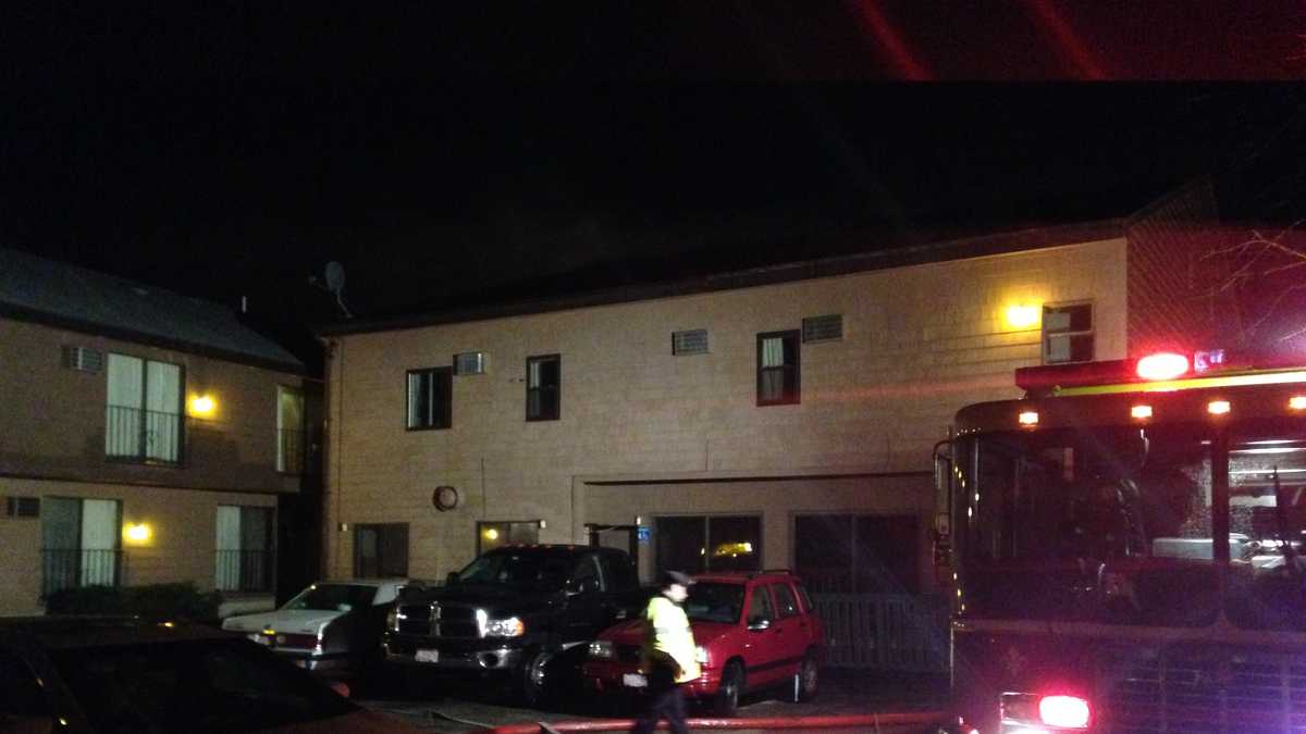Motel fire forces 60 guests from rooms