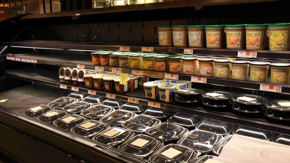 Inside Wegmans: Much-anticipated supermarket opens