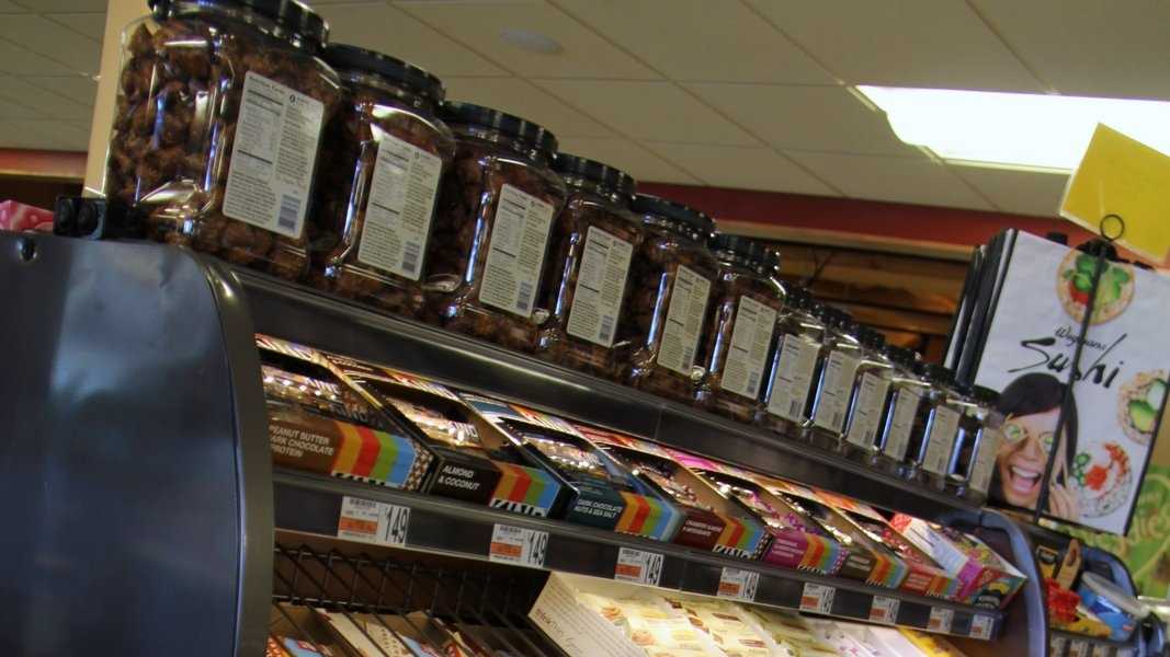 Inside Wegmans: Much-anticipated supermarket opens