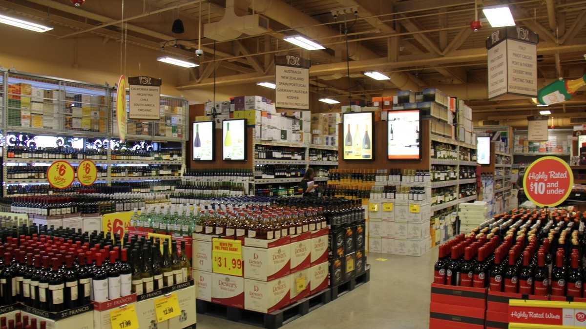 Inside Wegmans: Much-anticipated supermarket opens