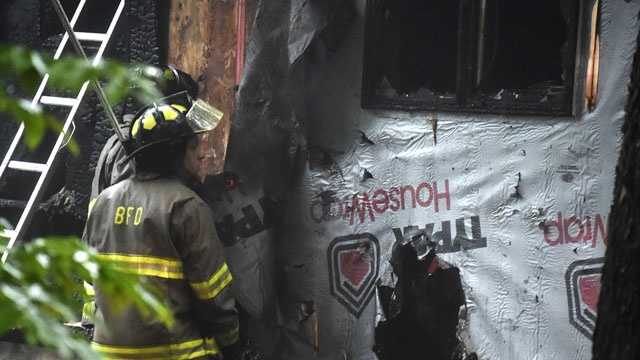 7 firefighters struck by lightning battling fire