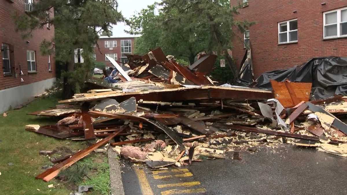 Roof ripped off Waltham apartment buildings