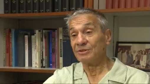 Double hand transplant recipient makes incredible recovery