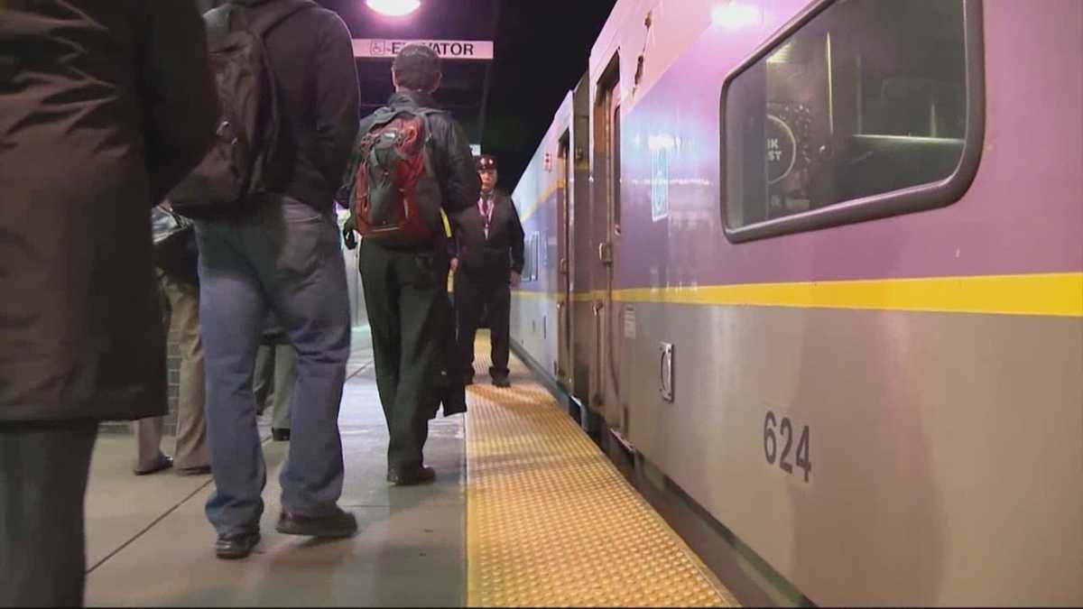 Swastika graffiti mars MBTA station